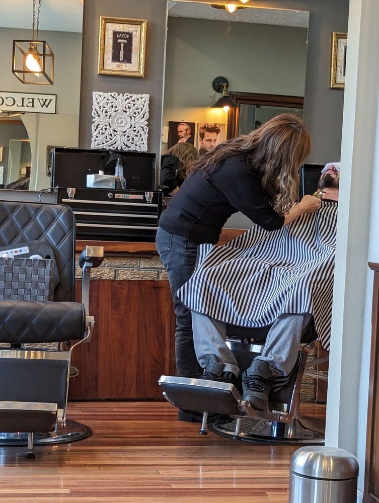 BARBERLAND GENTLEMEN’S GROOMING - Updated December 2025 - 36 Photos ...