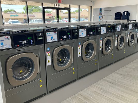 TORNADO EXPRESS LAUNDRY PLANO - Updated January 2026 - 19 Photos & 17 Reviews - 3182 W/ Parker ...