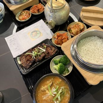 SOTT - Updated January 2026 - 196 Photos & 63 Reviews - 333 Westminster ...