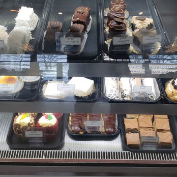 HENRI’S BAKERY & DELI - Updated July 2025 - 79 Photos & 93 Reviews ...