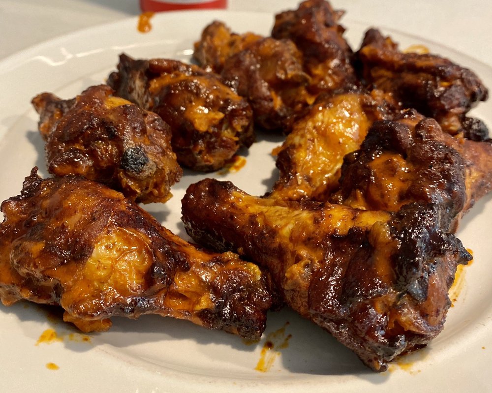 HOOTERS - Updated June 2024 - 51 Photos & 45 Reviews - 2401 Laurens Rd ...