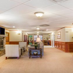 OLINGER FUNERAL, CREMATION & CEMETERY - CROWN HILL - 46 Photos & 17 ...