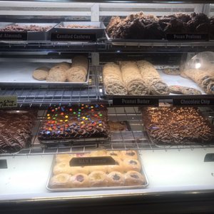 Chappell Hill Bakery & Deli - Takeout & Delivery - 238 Photos & 210 ...