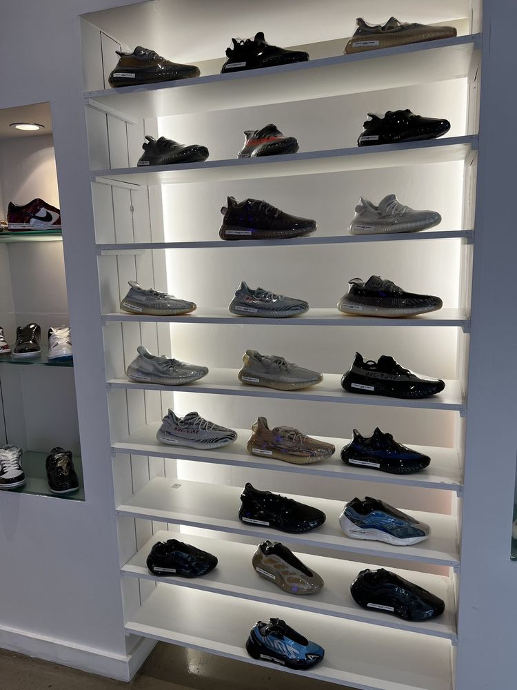 CITY KICKS - Updated August 2025 - 54 Photos & 25 Reviews - 7007 Friars ...