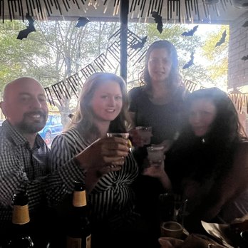 BENDER BAR & GRILL - Updated October 2025 - 110 Photos & 335 Reviews ...