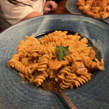 MEZE MOON - Updated May 2025 - 124 Photos & 109 Reviews - 163 E 2nd St ...