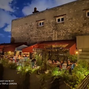 LE ROCH - 28 Photos - 28 rue Saint-Roch, Paris, France - Hotels - Phone ...