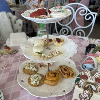 TEA WITH KIP - Updated December 2025 - 197 Photos & 21 Reviews - 11164 ...