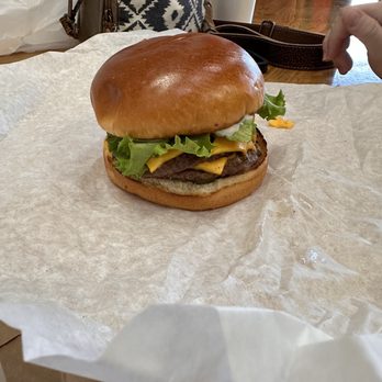 SHARKS BURGER - Updated August 2025 - 193 Photos & 198 Reviews - 15609 ...