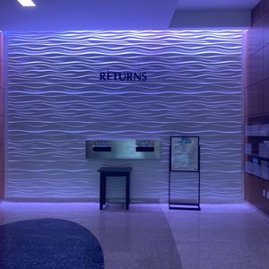 TRAPHENE HICKMAN LIBRARY - Updated July 2025 - 11 Photos - 450 Pioneer ...