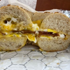 BLUE LINE DELI & BAGELS - 33 Photos & 31 Reviews - Delis - 719 W ...