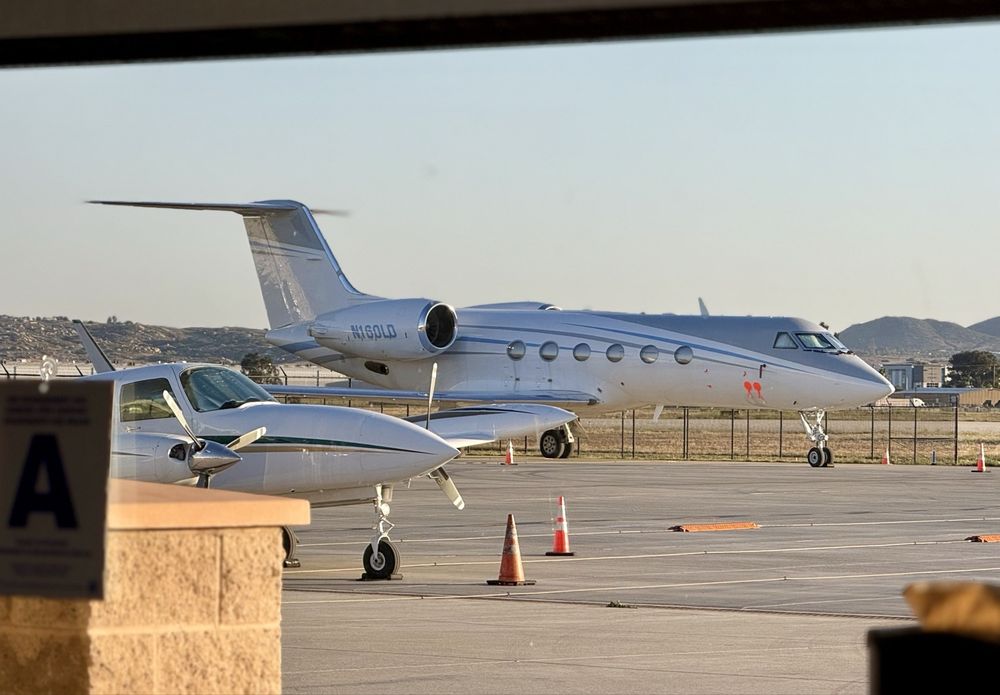 JET-A-WAY CAFE - Updated October 2025 - 13 Photos - 17101 Heacock St ...