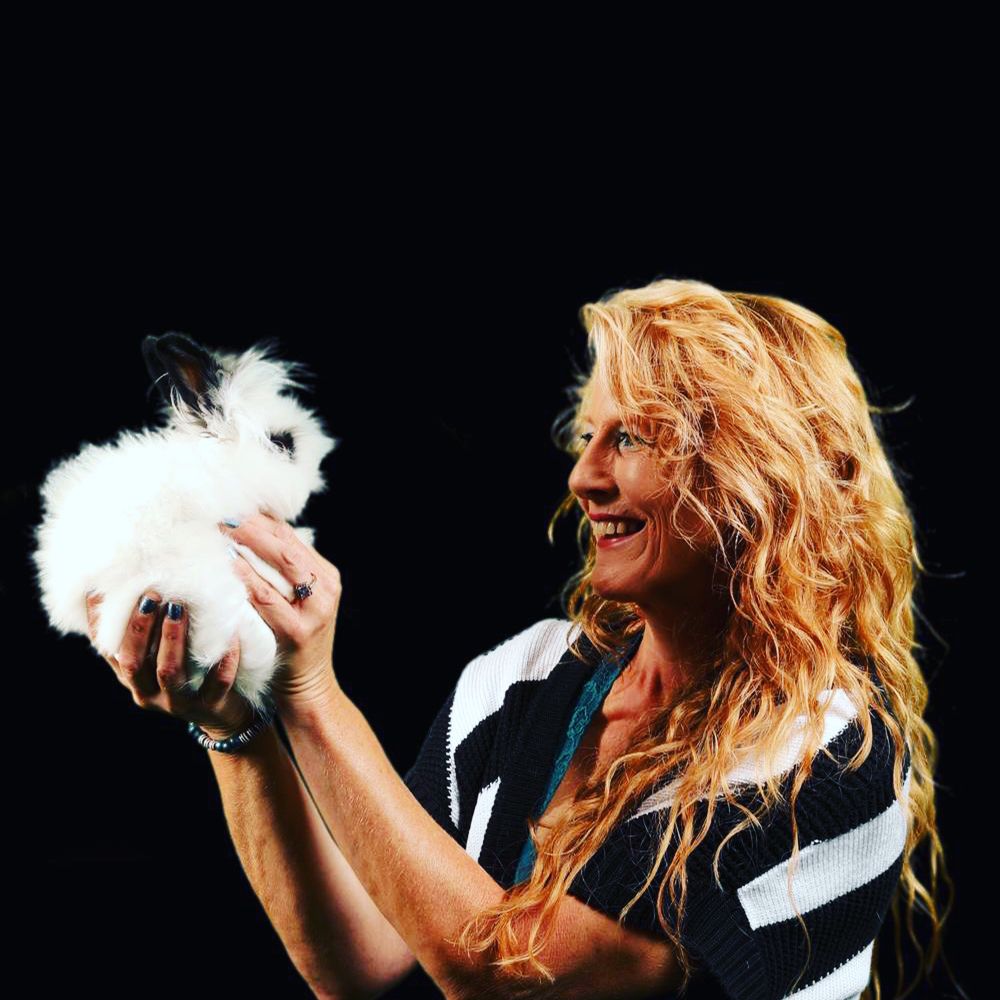 DEBI DESTINY MAGICIAN & ILLUSIONIST - Updated November 2025 - 40 Photos ...