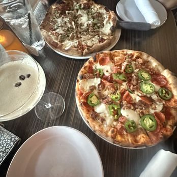 BOLLO WOODFIRED PIZZA - Updated October 2025 - 1104 Photos & 1086 ...