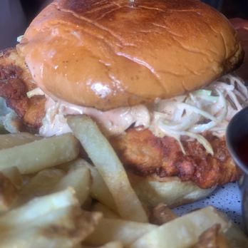 HUNTER’S KITCHEN & BAR - Updated June 2024 - 188 Photos & 100 Reviews ...