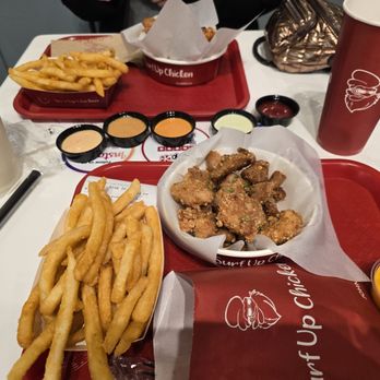 SURF UP CHICKEN - Updated December 2025 - 378 Photos & 173 Reviews ...