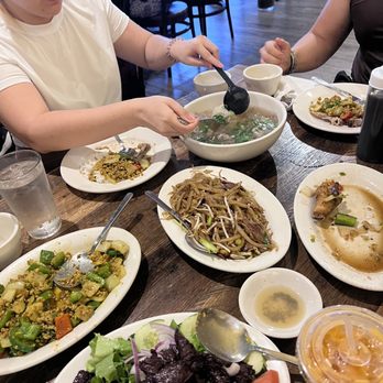 SIMPLY KHMER - Updated January 2025 - 449 Photos & 356 Reviews - 26 ...