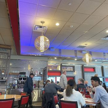 RED LINE DINER - Updated October 2024 - 693 Photos & 830 Reviews - 588 ...