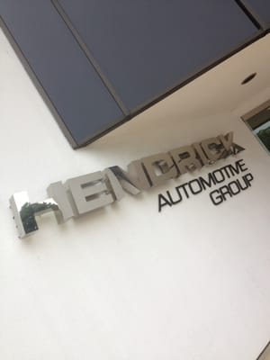 HENDRICK AUTOMOTIVE GROUP - Updated December 2025 - 16 Reviews - 6000 ...