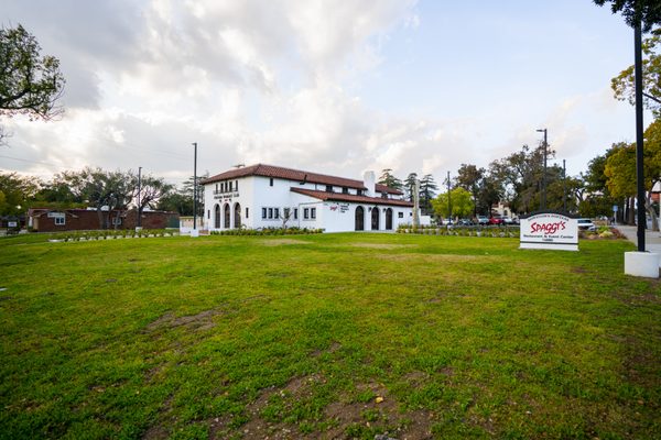 SPAGGIS EVENT CENTER - 11 Photos - 16880 Seville Ave, Fontana ...