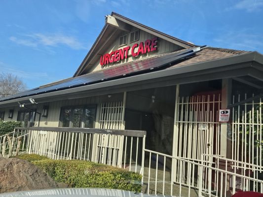 AIMS CLINIC - Updated December 2025 - 14 Photos & 45 Reviews - 5900 ...