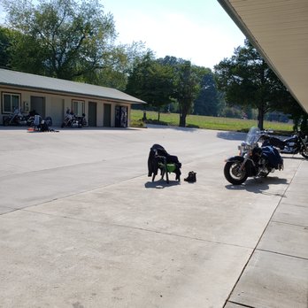 TWO WHEEL INN - Updated July 2025 - 25 Photos & 19 Reviews - 2595 ...