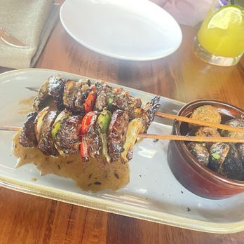 SLOWLY RESTAURANT & LOUNGE - Updated November 2024 - 203 Photos & 53 ...