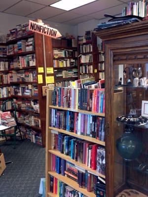 BOOK CRANNY BOOKSTORE - Updated August 2025 - 17 Reviews - 7580 Grant ...