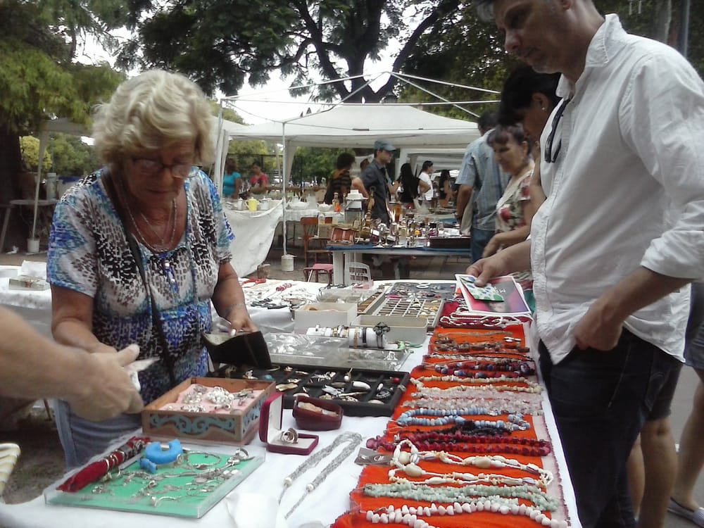 MERCADO RETRO LA HUELLA - Updated August 2024 - B. Rivadavia 2300 ...