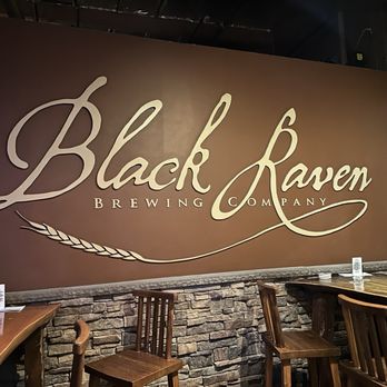 BLACK RAVEN BREWING - REDMOND - Updated October 2025 - 180 Photos & 350 ...
