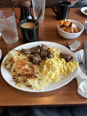 AMERICAN TABLE - Updated July 2025 - 48 Photos & 78 Reviews - 3575 Lake ...