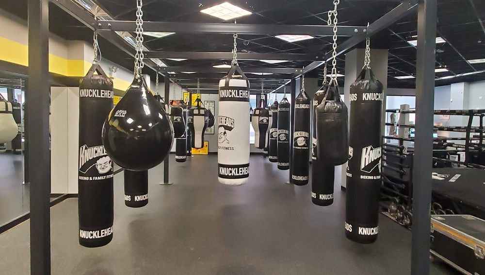 KNUCKLEHEADS BOXING GYM - Updated August 2025 - 633 S Plymouth Ct ...