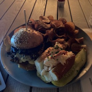 MATCH BURGER LOBSTER - 165 Photos & 134 Reviews - 580 Riverside Ave ...