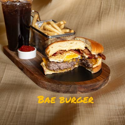 HAPPY BITES BURGER & WINGS - Updated October 2025 - 32 Photos & 21 ...