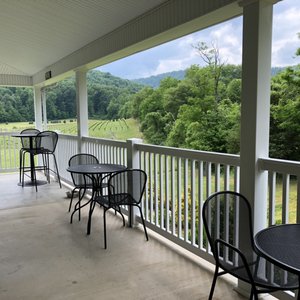 CARDINAL POINT VINEYARD & WINERY - Updated September 2024 - 79 Photos ...