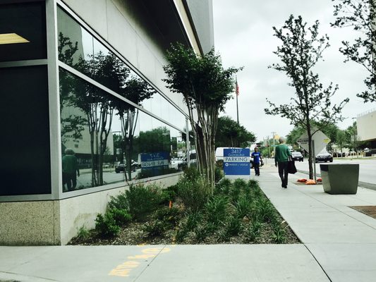 BARRY FENTON, MD - Updated January 2026 - 11 Photos - 3417 Gaston Ave ...