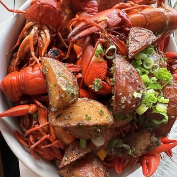 JAKE’S FAMOUS CRAWFISH - Updated December 2024 - 2069 Photos & 1977 ...