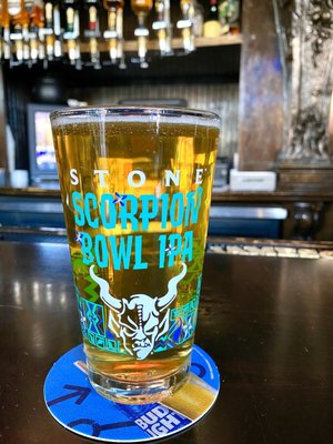 HIBERNIAN RESTAURANT & PUB - 299 Photos & 292 Reviews - 311 Glenwood ...