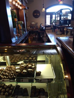 5 CHEFS - Updated April 2025 - 34 Photos & 53 Reviews - 103 W ...