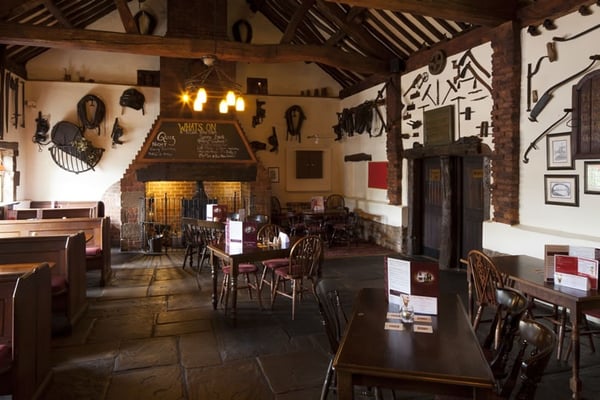 TH’OLD TITHE BARN - Updated June 2024 - Church Street, Preston ...