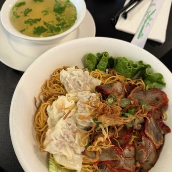 PHO MIGNON - Updated October 2025 - 395 Photos & 426 Reviews - 12557 ...