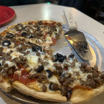 OLD SHAWNEE PIZZA-SHAWNEE - Updated November 2024 - 127 Photos & 246 ...