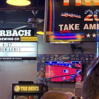 P2 THE DEUCE - Updated September 2025 - 38 Photos & 37 Reviews - 1409 ...