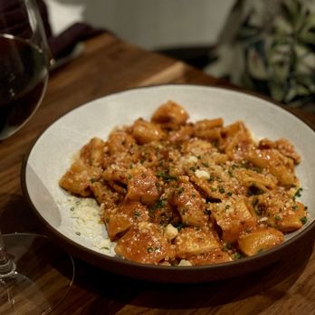 DAISIES - Updated May 2024 - 980 Photos & 528 Reviews - 2375 N ...