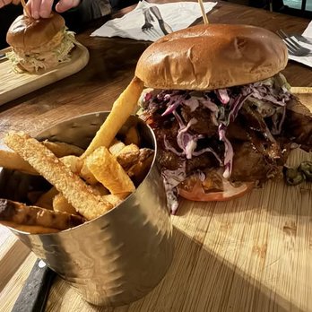 PROOF - Updated December 2025 - 277 Photos & 356 Reviews - 924 N ...