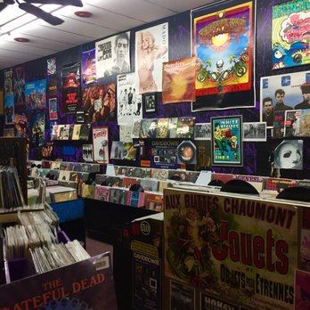 THE VINYL GROOVE RECORDS - Updated December 2025 - 25 Photos & 21 ...