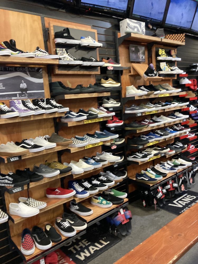 QUICKIE MART - Updated October 2025 - 69 Photos & 15 Reviews - 5310 S ...