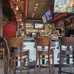 RED COW UPTOWN - Updated December 2025 - 469 Photos & 343 Reviews ...
