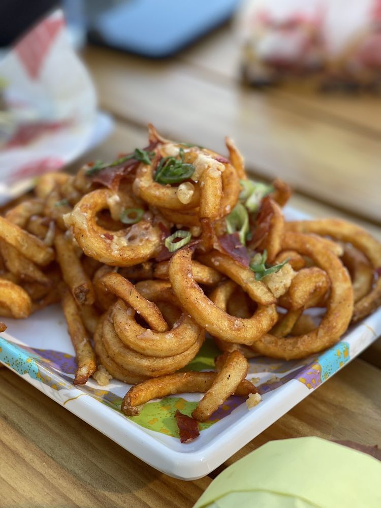 DARLING AVIARY - 522 Photos & 327 Reviews - 712 K St, Sacramento ...