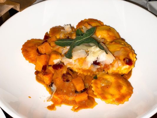 75 CHESTNUT - 272 Photos & 576 Reviews - 75 Chestnut St, Boston ...